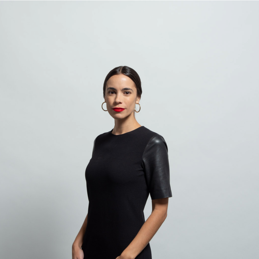 Carla Costa Sandine - Communication Leadership